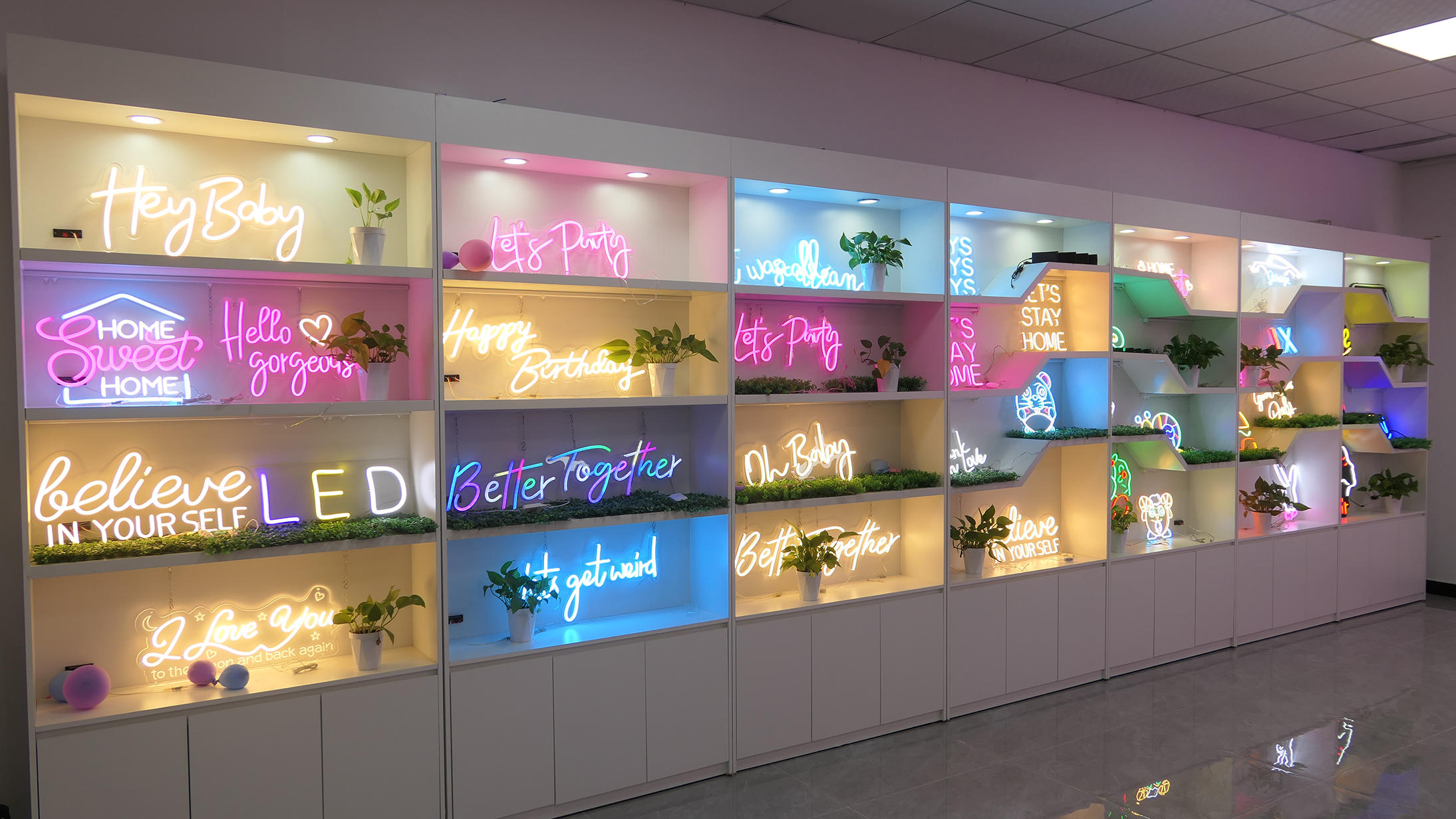 Hoe u een op maat gemaakt neonbord krijgt: de kopersgids van 2025